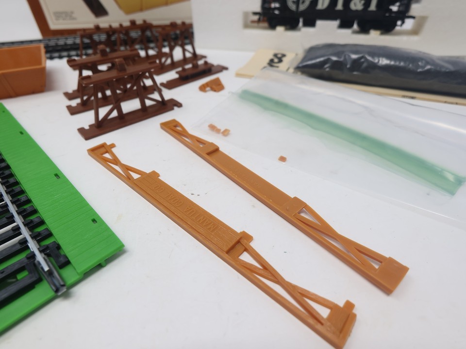 USED Tyco 868 HO Scale, Ore Unloading Trestle Set (KIT), Read ...