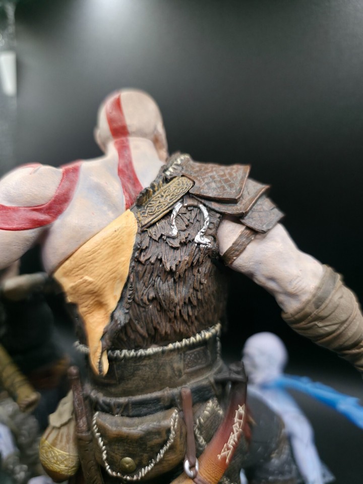 God of War Stone Mason's Collector's Edition (Statue Only) Kratos and ...