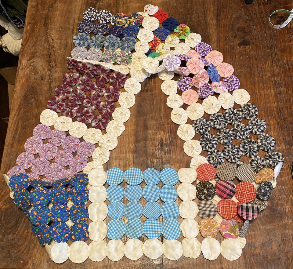Vintage Handmade Yo-Yo Quilt Block 220 Sewed Together Colorful 81”x 9 ...