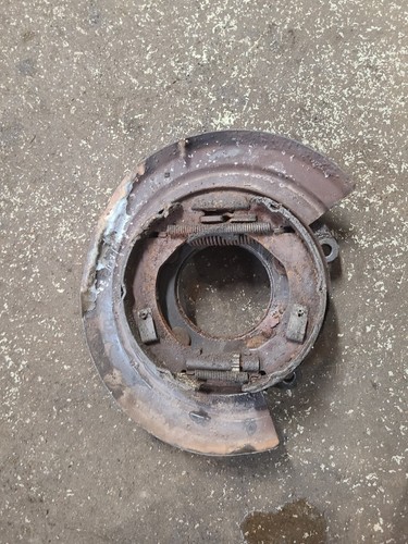 99-04 Ford F250 F350 Sterling 10.5 Rear Backing Plate Caliper Bracket ...