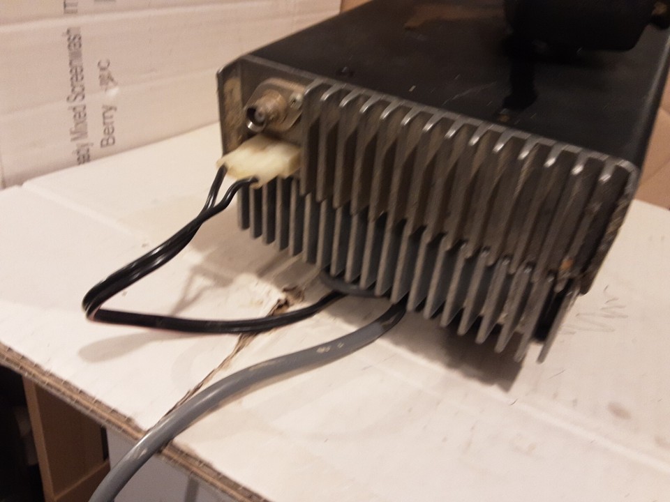 Tait 500 2 Way Transceiver VHF/UHF business Radio With T508 POWER ...