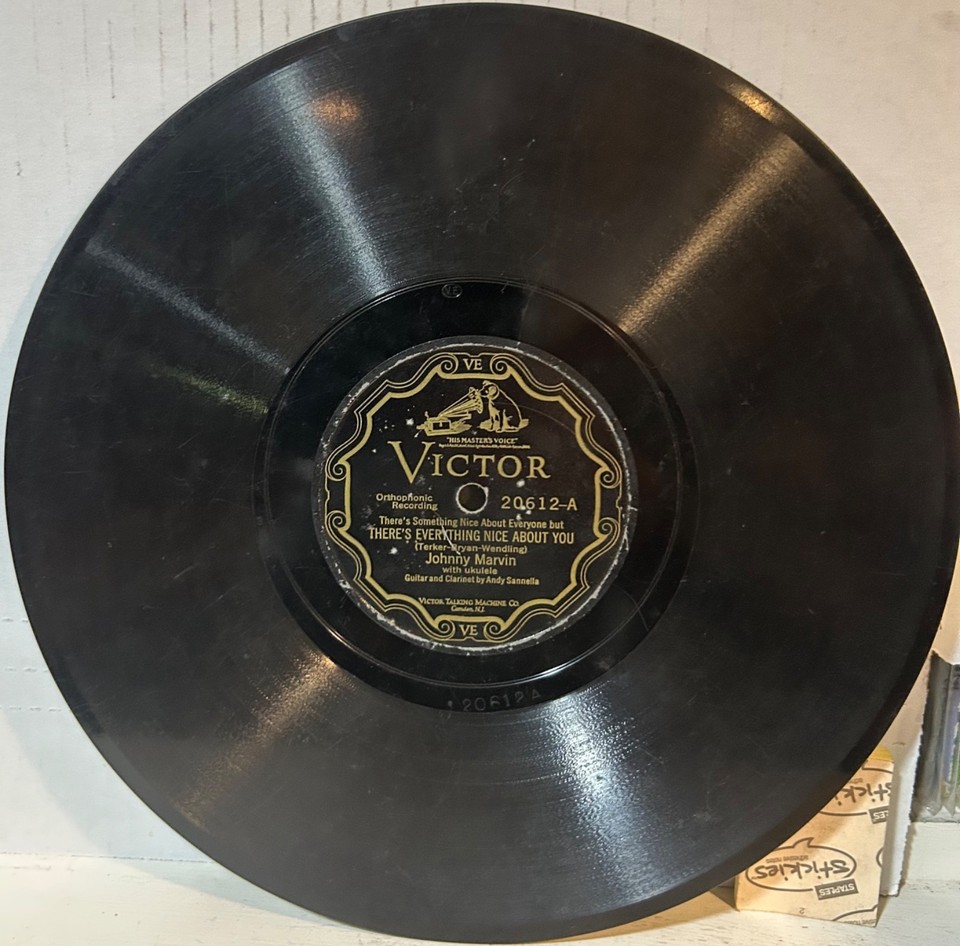 JOHNNY MARVIN JIM MILLER CHARLIE FARRELL VICTOR 20612 There's ...