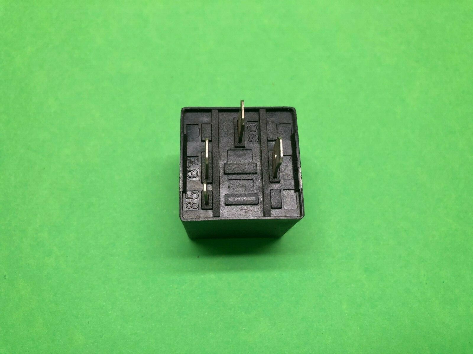 Rele VW Audi Nr 109 VW Polo Passat 357906381A 357 906 381 A 24.6900.00 ...