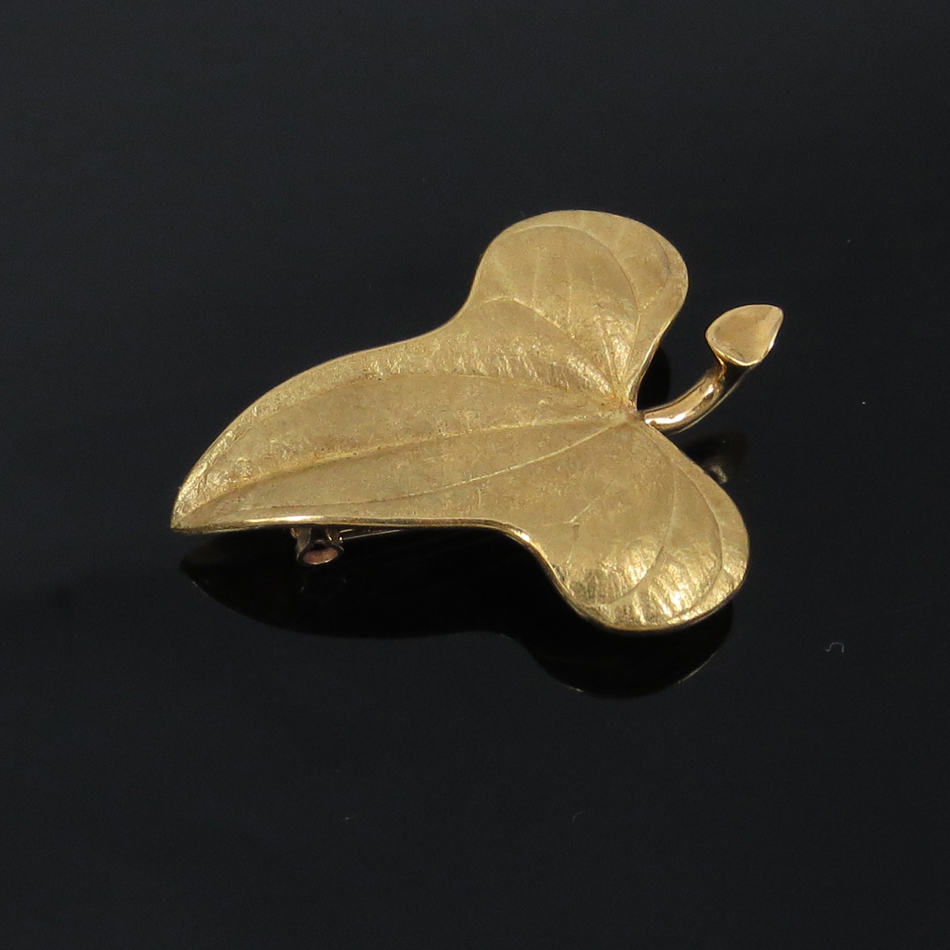 Rare 1940’s Tiffany & Co George Schuler 14K Yellow Gold Hand Made Leaf Brooch | eBay