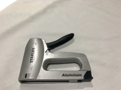 Stanley TR150 Aircraft Aluminum Heavy Duty Manual Staple Gun EZ Squeeze ...