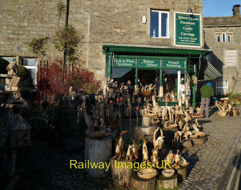 Photo - Ashton House Crafts c2013 | eBay