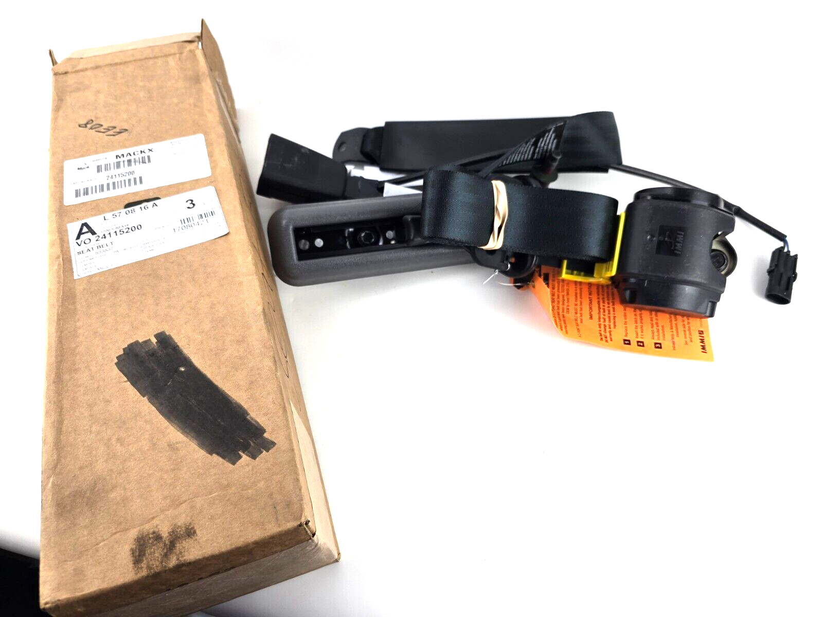 Genuine Mack Volvo Truck Seat Belt Assembly 24115200 VO24115200 | eBay