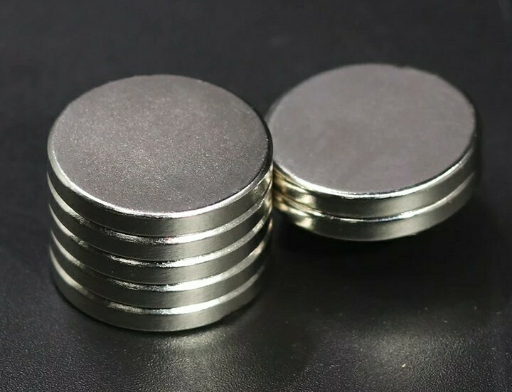 N50 - 20 x 3 Neodymium Disc Magnets 20mm x 3mm Rare Earth Magnets ...