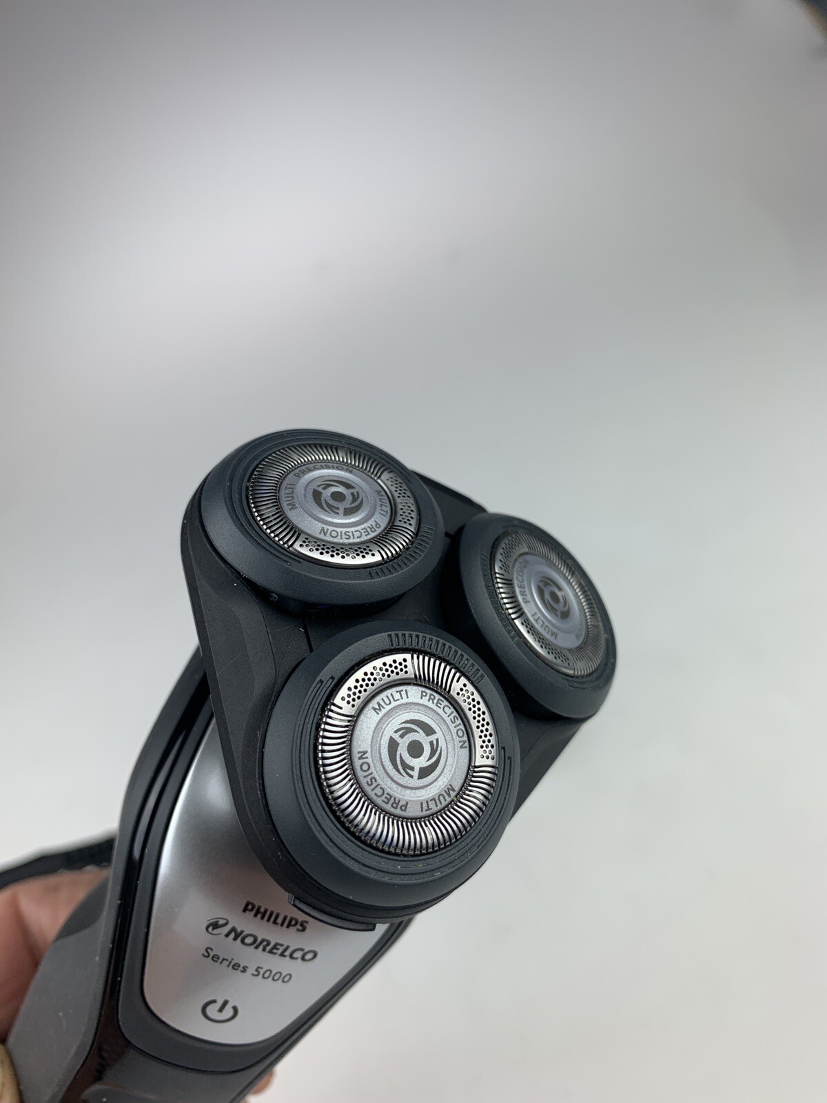 Philips Norelco Series 5000 Cordless Rechargeable Shaver S5290 | eBay