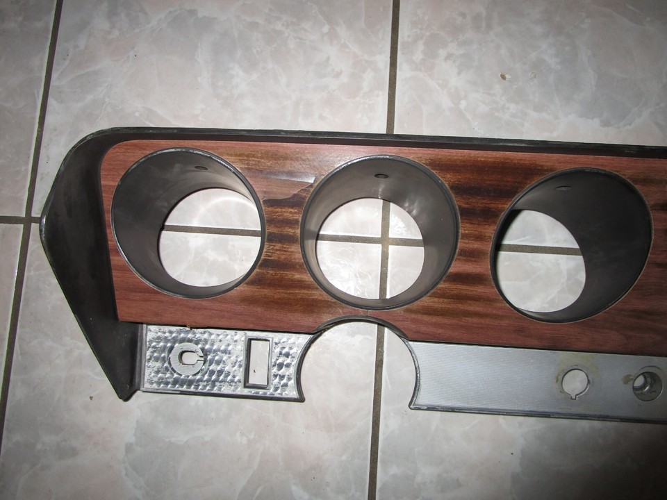 1970-72 PONTIAC GTO Le MANS T-37 GT-37 A/C DASH BEZEL WITH CENTER VENT ...