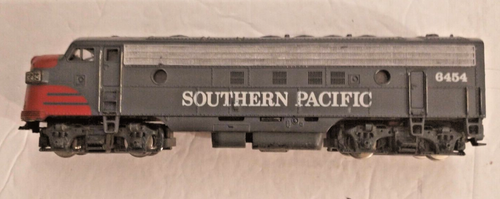 Ho Scale Southern Pacific F7 diesel locomotive no 6454 vintage | eBay