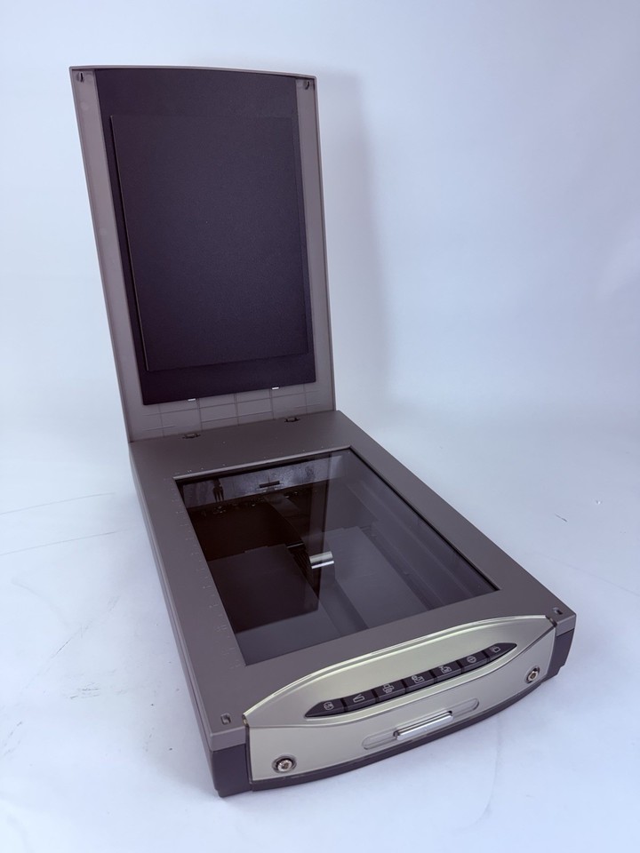 Microtek ScanMaker s400 Flatbed Scanner 4800x9600 DPI 48-Bit Color | eBay