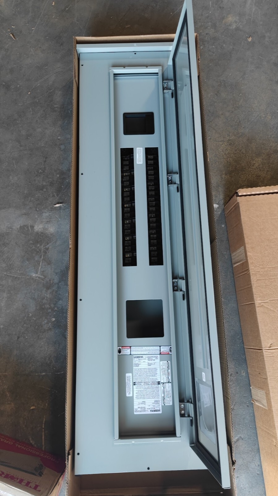 SIEMENS 400 AMP PANELBOARD 480/277 MLO 3PH/4W 42Sp with NEMA 3R /12 ...