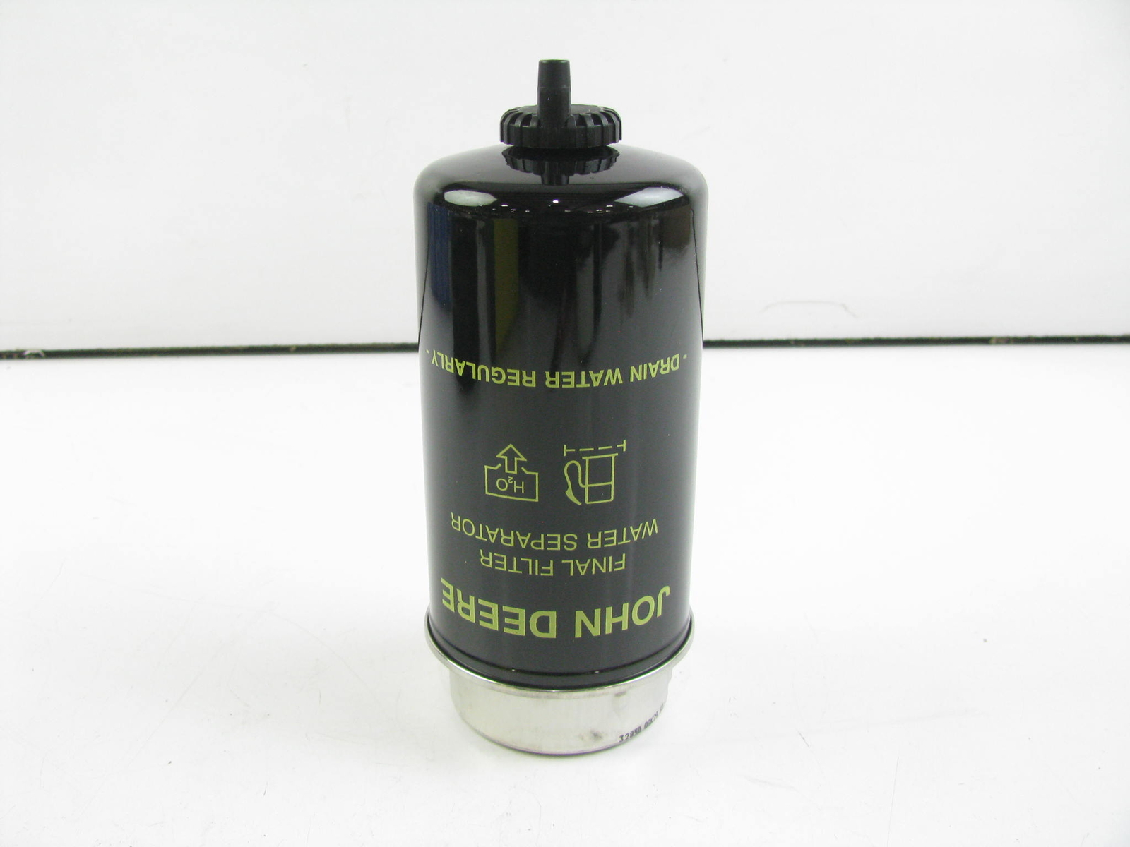 JOHN-DEERE RE67901 - Fuel filter cross reference