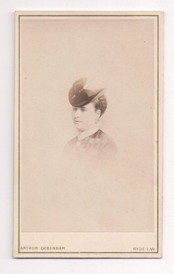 Vintage CDV Unknown Young Woman Arthur Debenham Photo Ryde Isle of ...