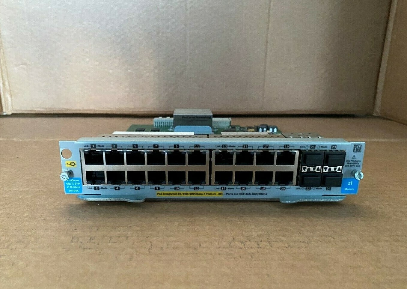 HP+ProCurve+5400zl+%28J8705A%29+20-Port+Gigabit+Ethernet+Switch for ...