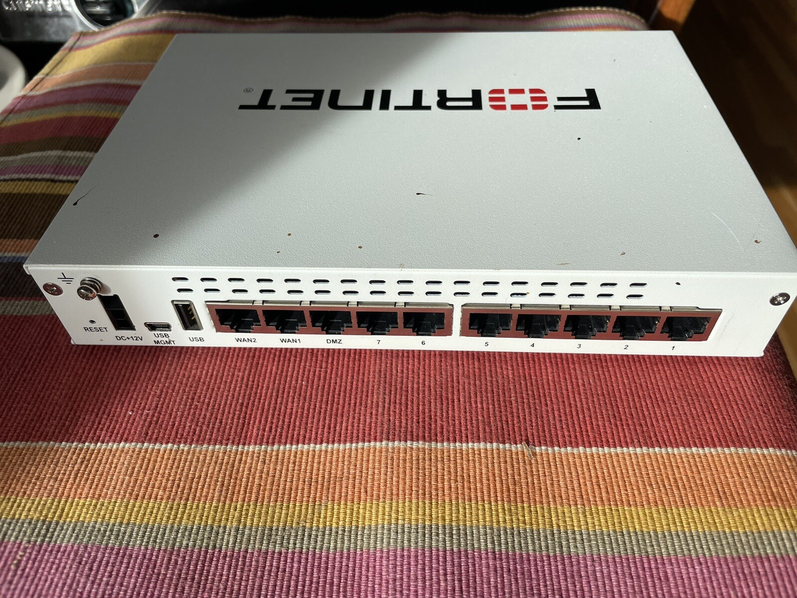 PAKEDGE R60D ROUTER AND POWER CORD | eBay