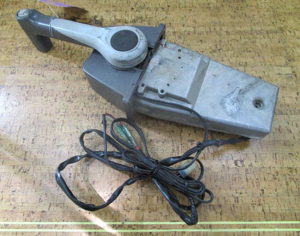 *6 MONTH WARRANTY* 0780 Yamaha Single Binnacle Remote Control 704 704 ...