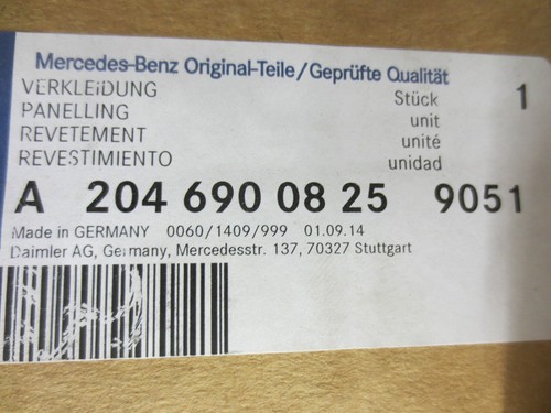 Mercedes C Class 07-14 W204 Boot Trim Assy Part No A204 690 08 25 9501 ...