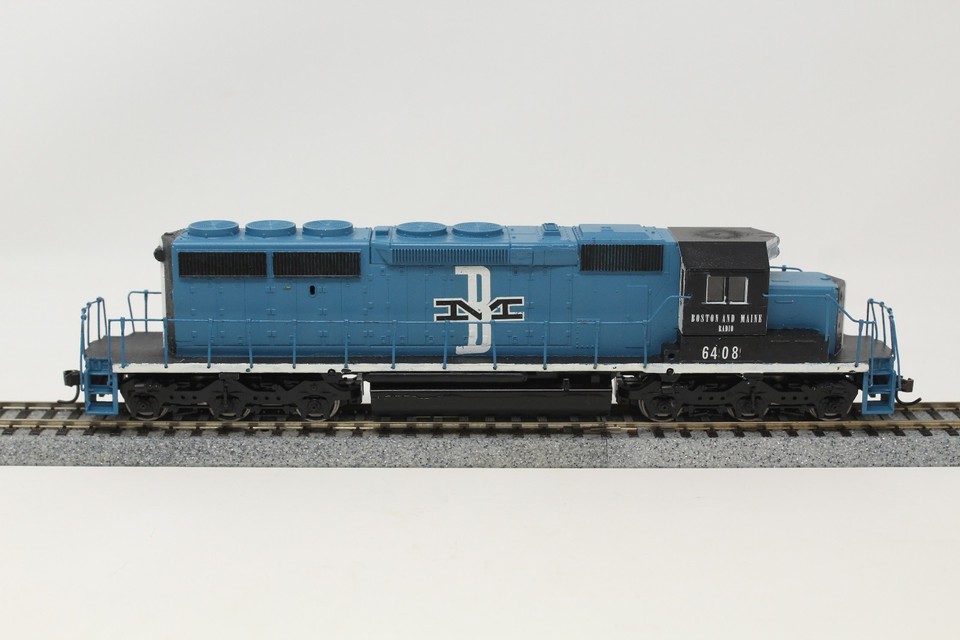 HO Athearn Blue Box SD40-2 Diesel Locomotive Boston & Maine BM 6408 w/ DCC | eBay