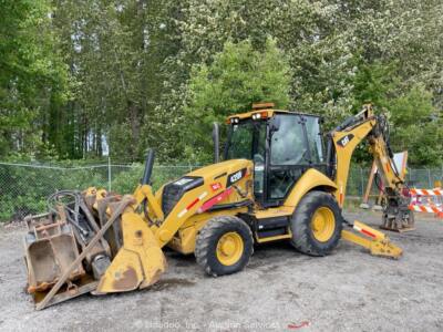 Backhoe Loaders - 4X4 Backhoe Wheel Loader E-Stick