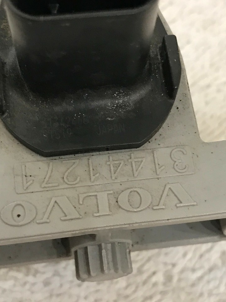 2016 VOLVO S60 CRANKSHAFT POSITION SENSOR BRACKET 31441271 OEM | eBay