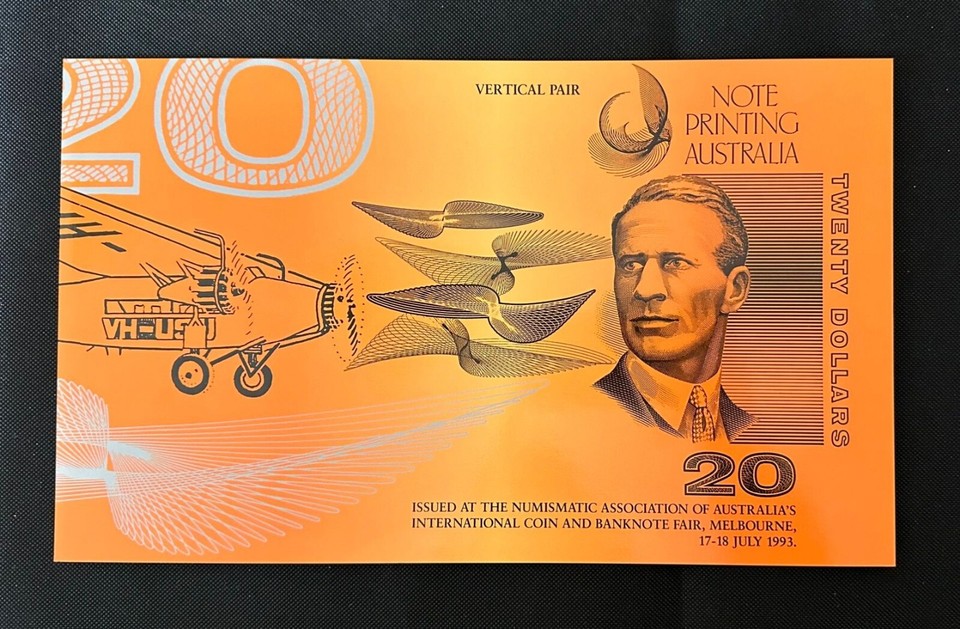 AUSTRALIA 1993 $20 RED VERTICAL FRASER COLE PAIR UNCUT FOLDER NOTES A ...