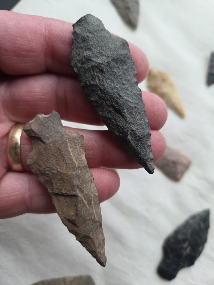 AUTHENTIC ARROWHEADS NORTH EAST INDIAN ARTIFACTS STONE TOOLS NICE ...