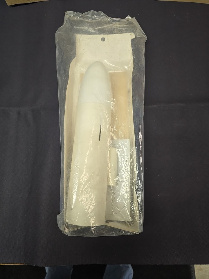 Estes Beta Series Fat Boy Flying Model Rocket Kit OOP # 2139 NEW/SEALED ...