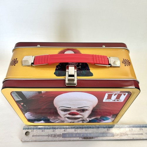 Stephen King "It" Pennywise The Clown Tin Tote Retro Lunch Box ...