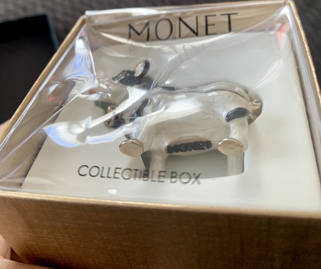 Vintage Monet Enameled Jeweled COW w/Bell A Hinged Trinket Box w ...