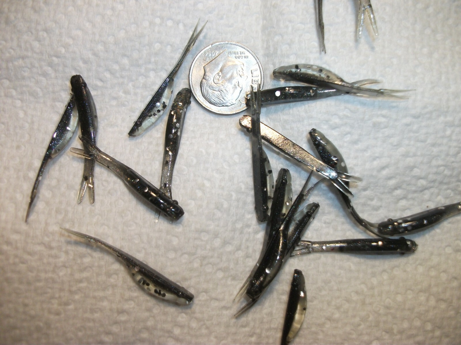 200-1 1/4" inch FLUKES-crappie-panfish-soft minnows grubs-jigs-split ...