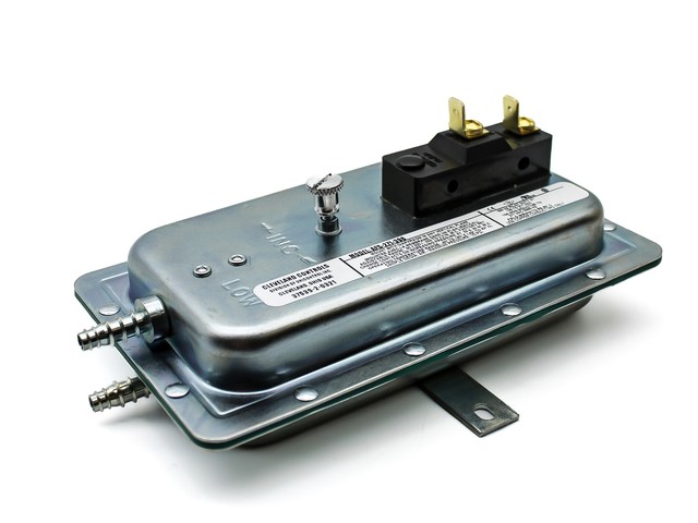 Cleveland Controls Air Flow Switch Model Afs-271-396 for sale online | eBay