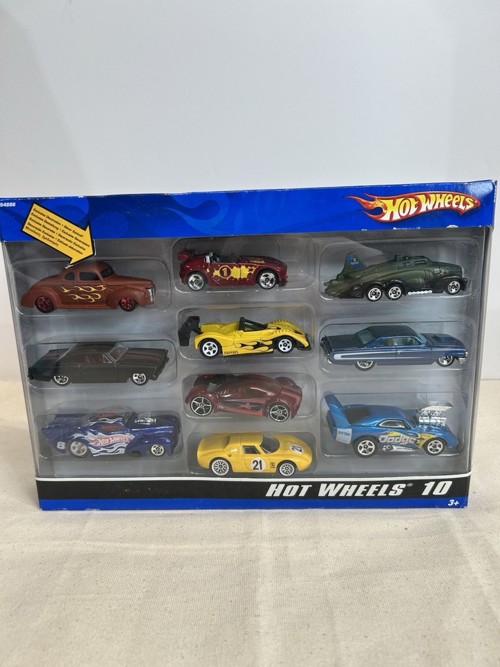 Hot Wheels 10 Gift Pack of Vehicles 2006 New In Box Diecast Car ...