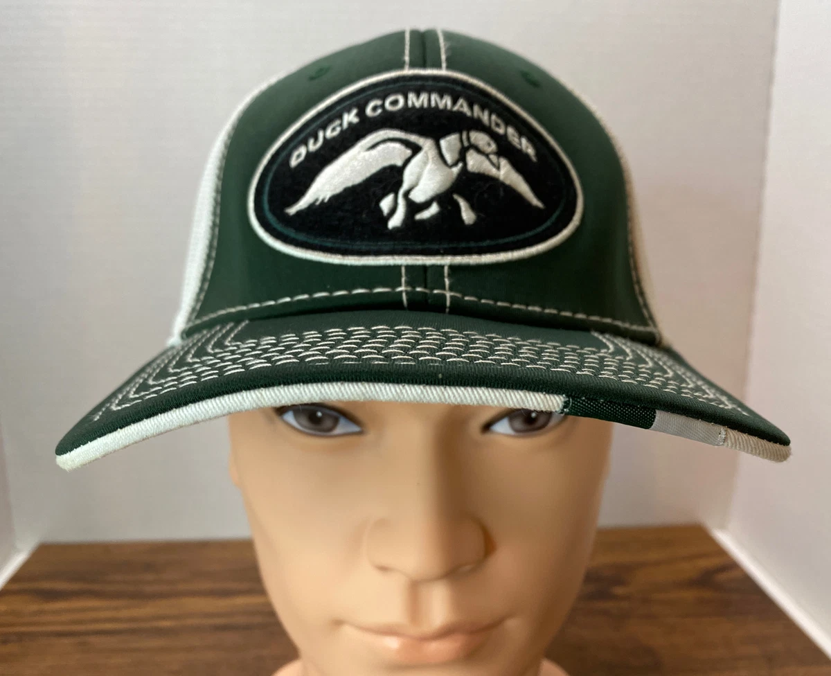 Duck Commander Logo White