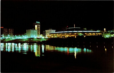 Wichita Century II Convention Center; A Price Woodard Park Postcard H8 ...