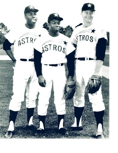 HOUSTON ASTROS 8X10 TEAM PHOTO LEE MAYE JIMMY WYNN RUSTY STAUB TEXAS ...