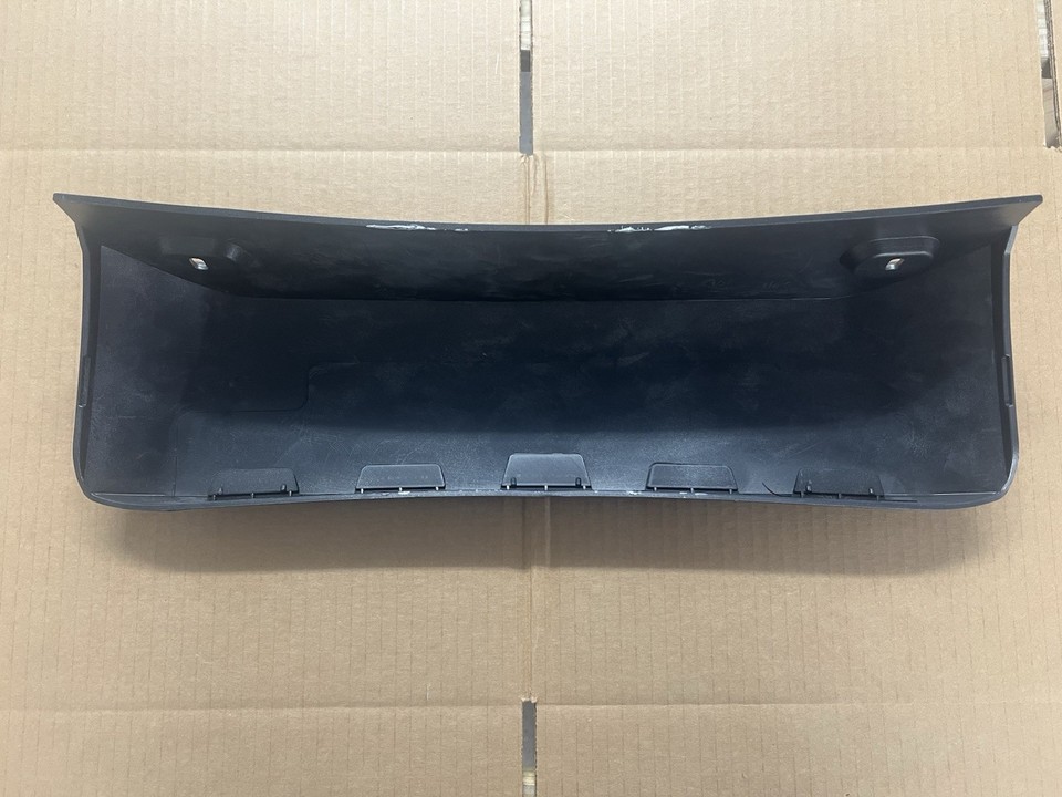 2015-2020 GMC Yukon/Yukon XL Hitch Cover Satin Steel Gray 23142974 | eBay