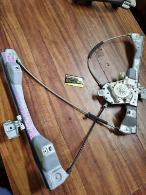 HOLDEN COMMODORE RHF WINDOW REGULATOR MOTOR VE NON-CALAIS TYPE 08/06-04 ...
