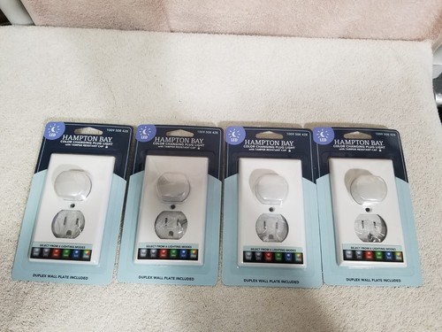 LOT OF 4 LED HAMPTON BAY COLOR CHANGING PLUG LIGHT W / TAMPER RESISTANT ...