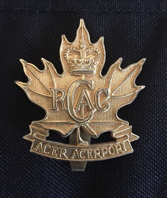 Royal Canadian Army Cadet. RCAC. Hat Badge. | eBay