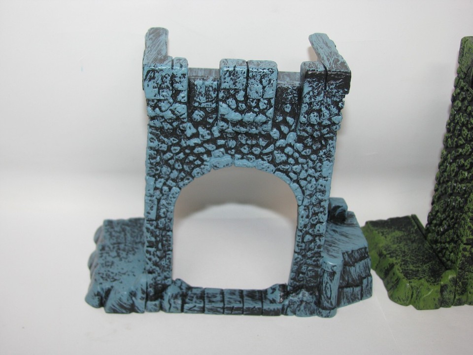 Battleground Crossbows & Catapults Tower Game Parts Green Blue | eBay