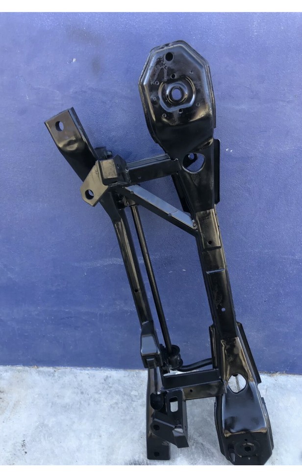 2000-2007 Ford Focus Rear Subframe K-Frame/Crossmember SWAY BAR ...