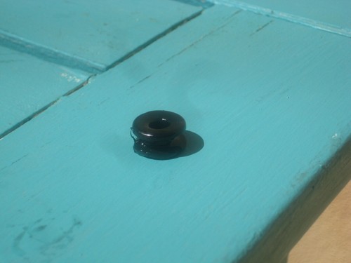 Kawasaki 650 X2 OEM Fuel Cover Door Hull Grommet 92071-3733 | eBay