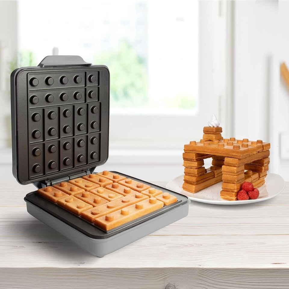 Building Brick Electric Waffle Maker: Non-Stick Grey Design & 2 Plates ...