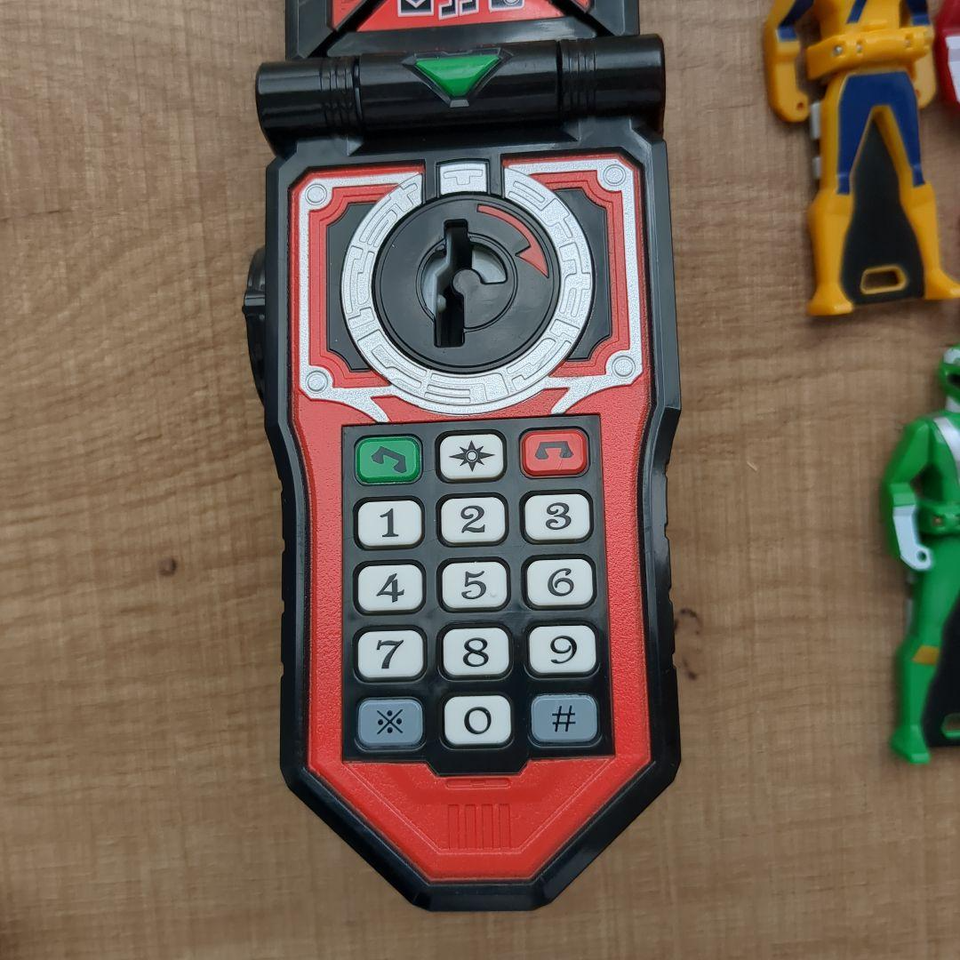 Kaizoku Sentai Gokaiger DX Mobirates and Ranger Key Power Rangers ...