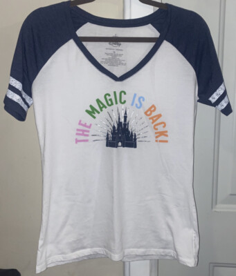Disney Parks Disneyland The Magic Is Back T Shirt Tee Women’s M | eBay