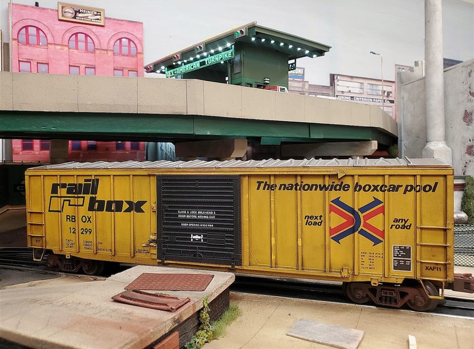 Weaver Weathered LD RAILBOX RBOX ACF 50’ Boxcar LD runs w- Lionel PS ...