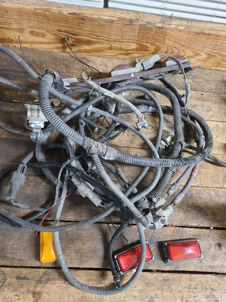 87 - 91 FORD F350 TAIL LIGHT WIRE HARNESS OEM Wiring F250 F150 Drw Read ...