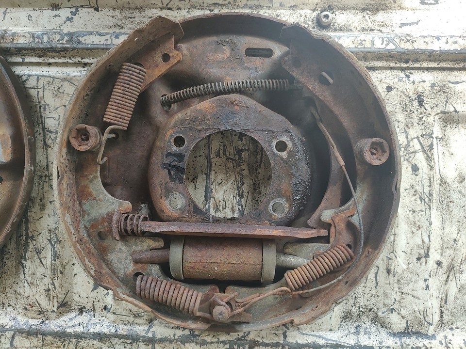 Ford 9 Inch 9" Rear Brake Backing Plates For 11 Inch Drums | eBay